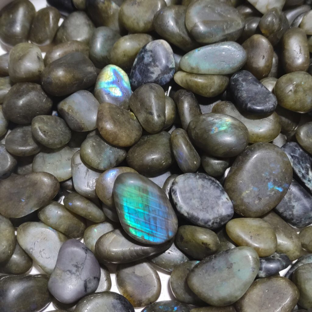 LABRADORITA (Intuición, Clarividencia) - Naturalesal